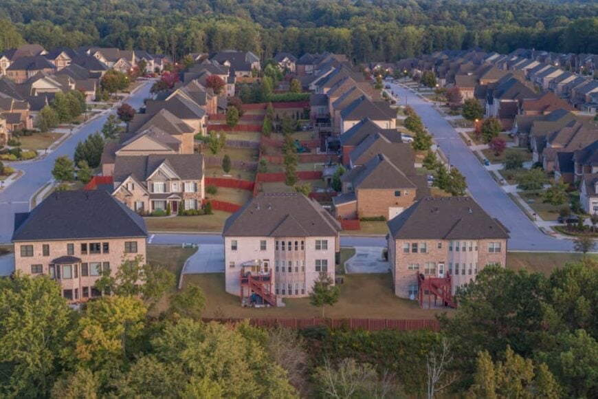 10 Different Types of Mansions