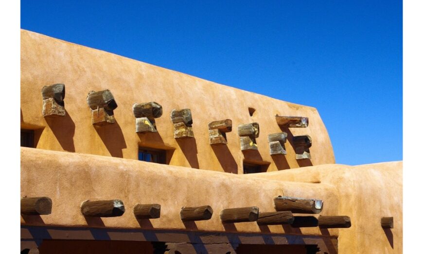 The story of the Pueblo Revival in New Mexico – Home Stratosphere