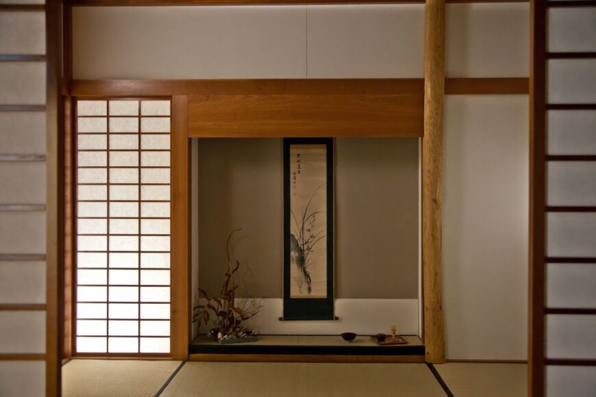 Ikebana: The Japanese Art of Floral Arrangement – Home Stratosphere