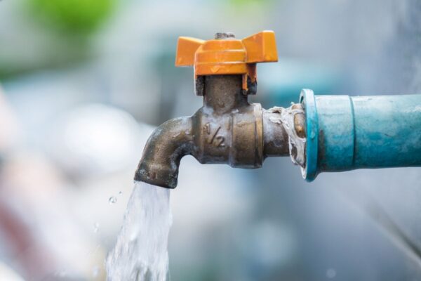 11 Different Types of Outdoor Faucets – Home Stratosphere