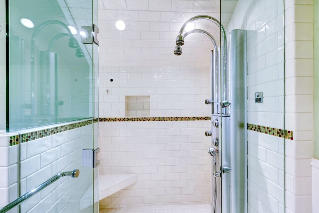 7 Different Types of Shower Benches - Home Stratosphere