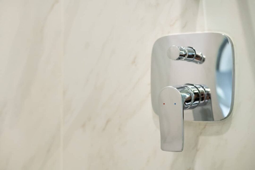 6 Different Types of Shower Handles
