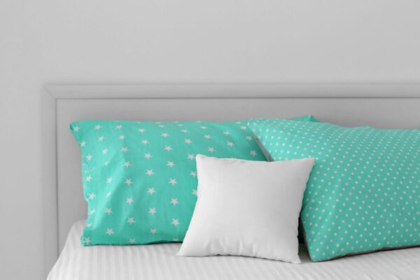 How Long Do Pillows Last? – Home Stratosphere