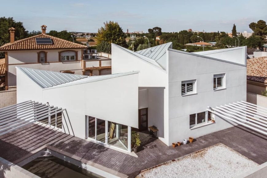 Albania House by OOIIO Arquitectura – Home Stratosphere