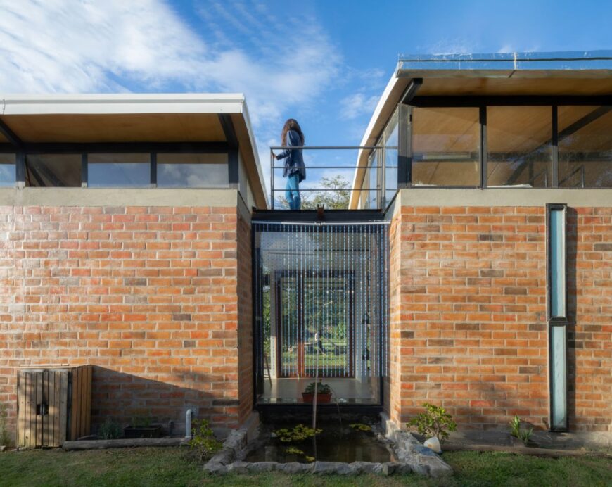 Casa Tanda in Tabacundo, Ecuador by ESEcolectivo Arquitectos – Home ...
