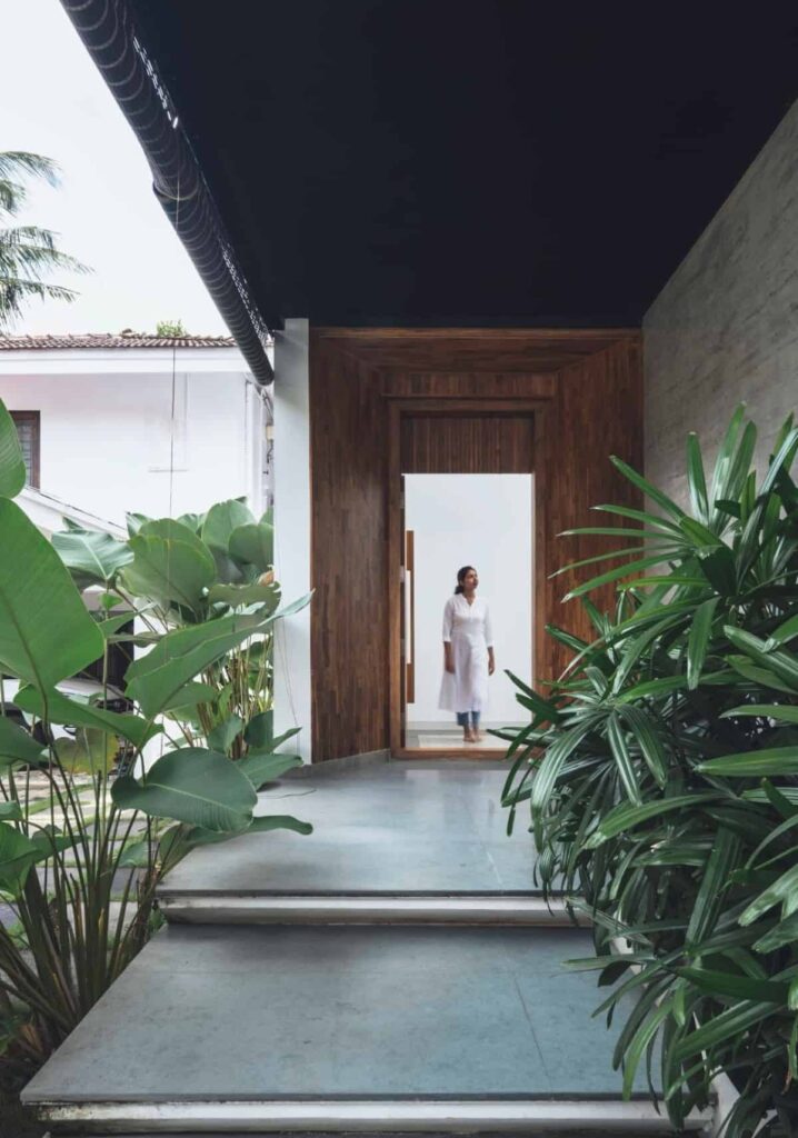 Wrapped Light House by Monsoon Projects – Home Stratosphere