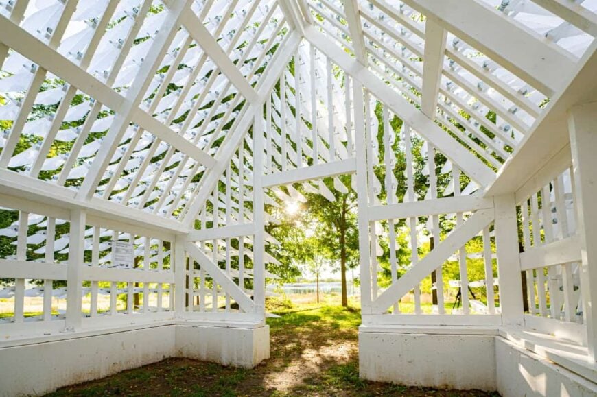 Shiver House V2 Pavilion by NEON