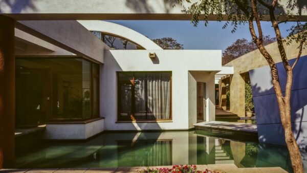 Mandala House at Koregaon Park, Pune by Malik Architecture – Home ...
