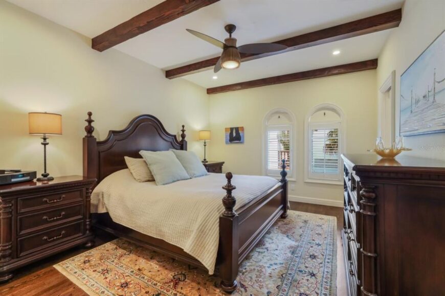 The Fountain House at 749 Freeling Dr – Home Stratosphere