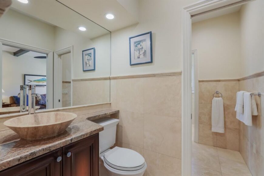 The Fountain House at 749 Freeling Dr – Home Stratosphere