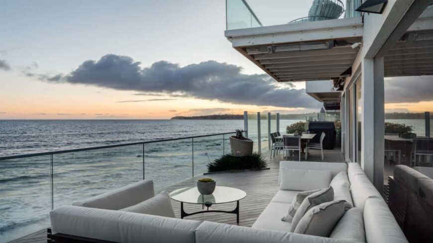 Iconic Malibu Oceanfront Home from ‘Heat’ Hits the Market for a ...