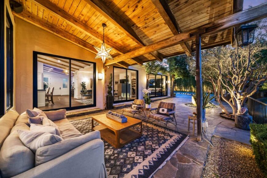 Take a Peek into Emily Blunt & John Krasinski’s Glamorous Hollywood ...