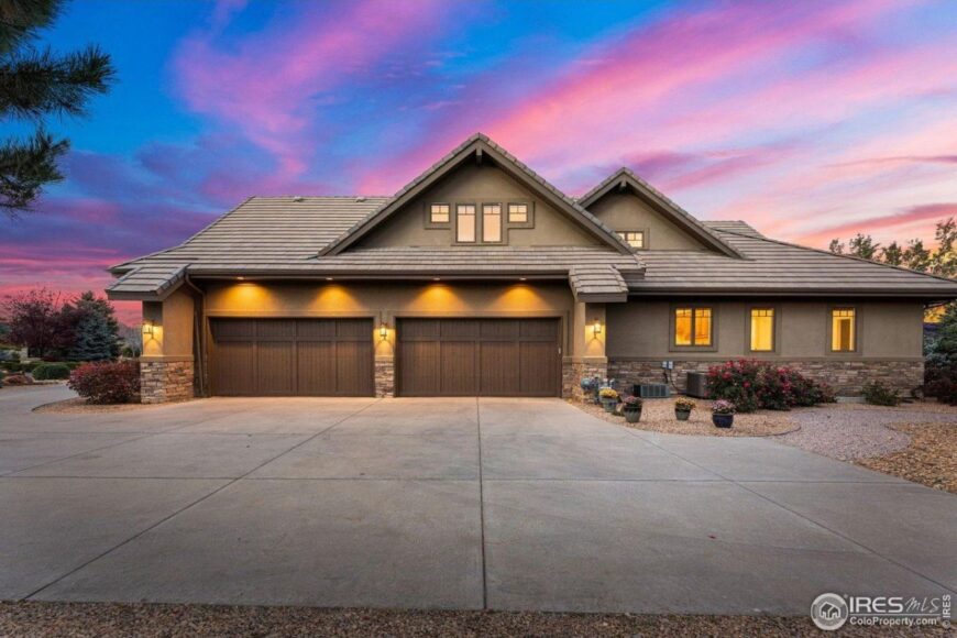 Fabulous One of a Kind Home at 1044 White Hawk Ranch Dr – Home Stratosphere