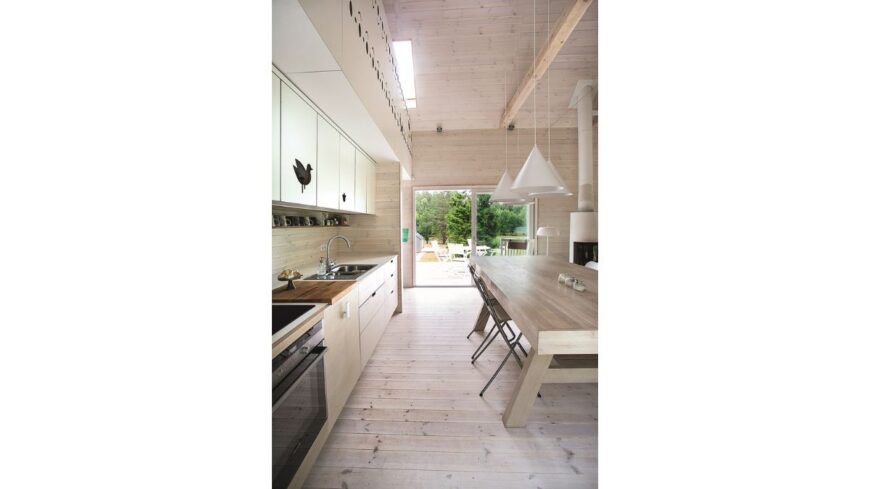 Lithuanian Hunting House by Devyni Architects – Home Stratosphere