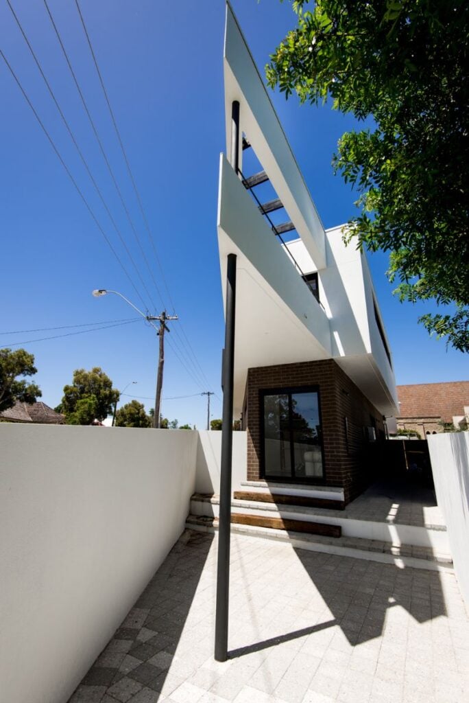 Triangle House by Robeson Architects – Home Stratosphere