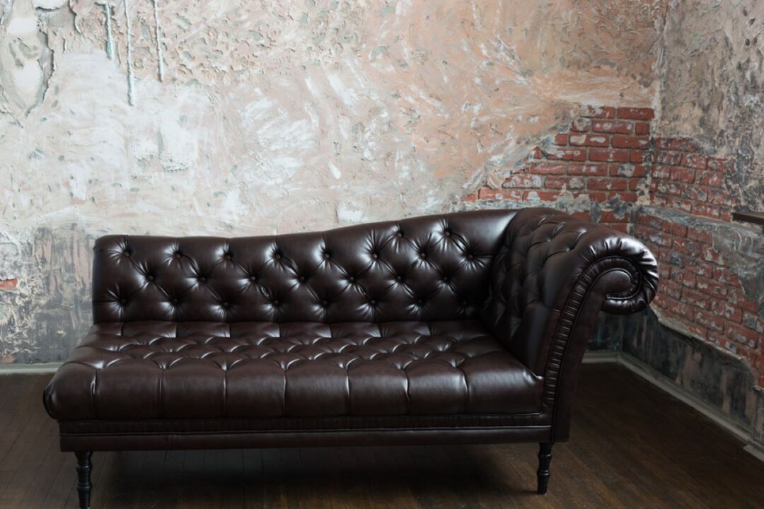 From Aniline to Nubuck: A Deep Dive into 10 Different Types of Leather ...
