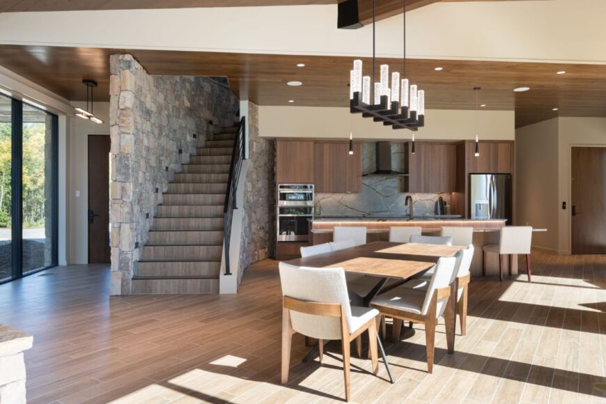 Laurel Ledge Modern by Living Stone Construction – Home Stratosphere