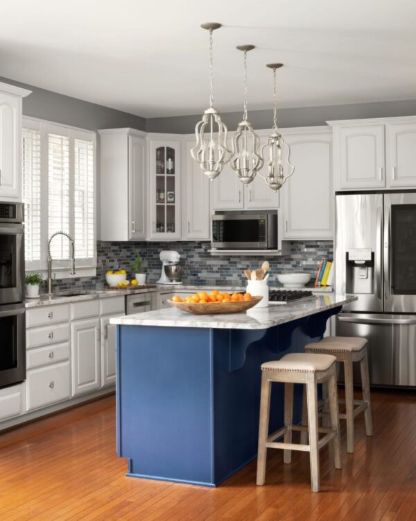 Transitional Dining Room by 2 Navy Lane – Home Stratosphere