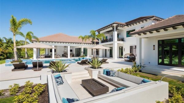 1.38 Acre Estate with Luxurious Pool in Naples, FL ($14.5 Million ...