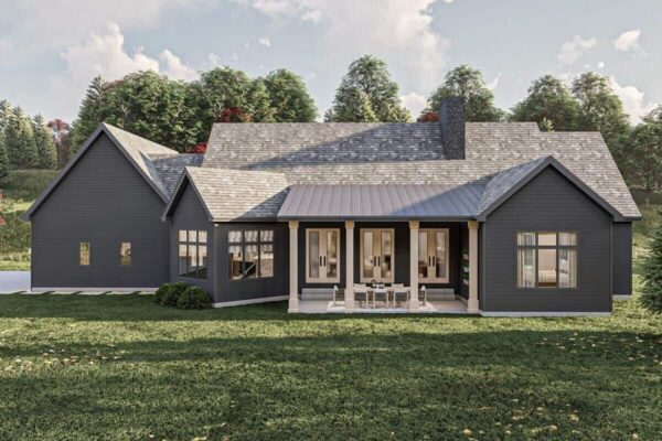 Tour This Amazing 5 Bedroom Home with Courtyard and Basement – 2,554 Sq ...