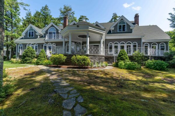 6,789 Sq. Ft. Mansion in Wolfeboro, NH ($11,990,000)