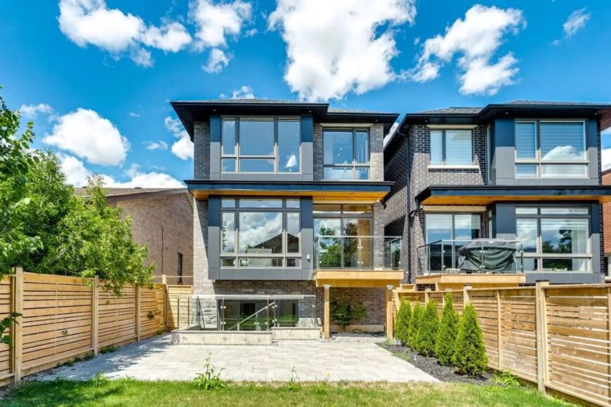 Ultra Modern by Ocean Breeze Homes Design – Home Stratosphere