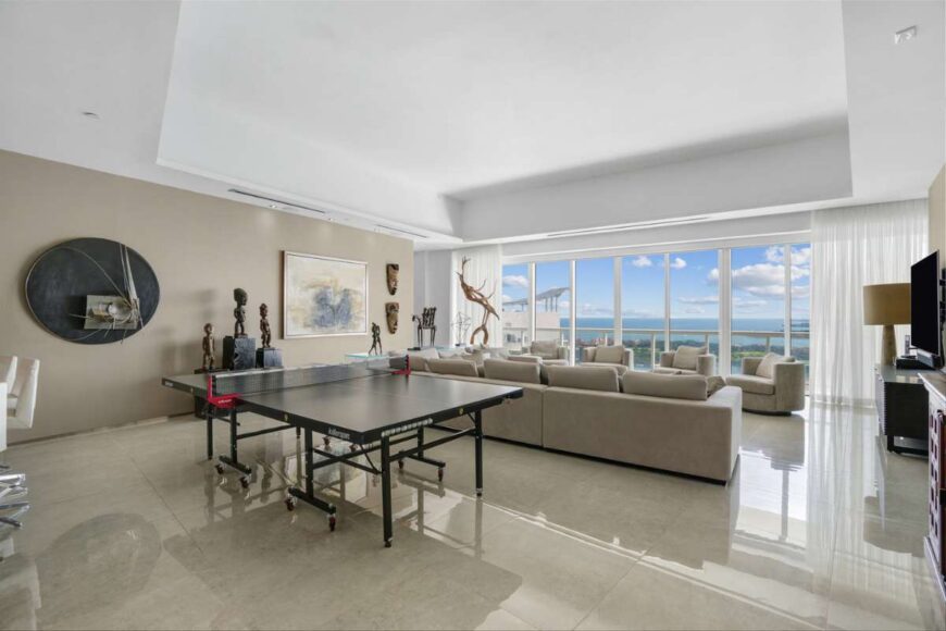 Penthouse with 11,000SF Double Decker Private Rooftop Terrace (Listed ...