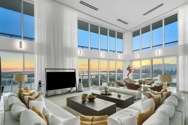 Penthouse with 11,000SF Double Decker Private Rooftop Terrace (Listed ...