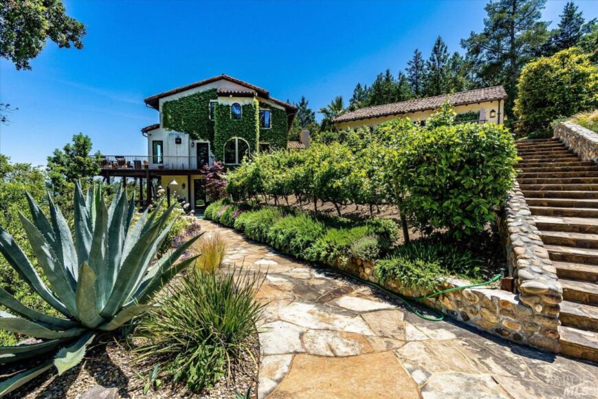 1315 Crestmont Drive in Angwin, CA ($6,300,000) – Home Stratosphere