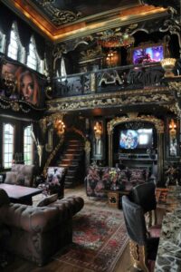 32 Game Rooms Elevate Play with Baroque-Rococo Design (Concept ...