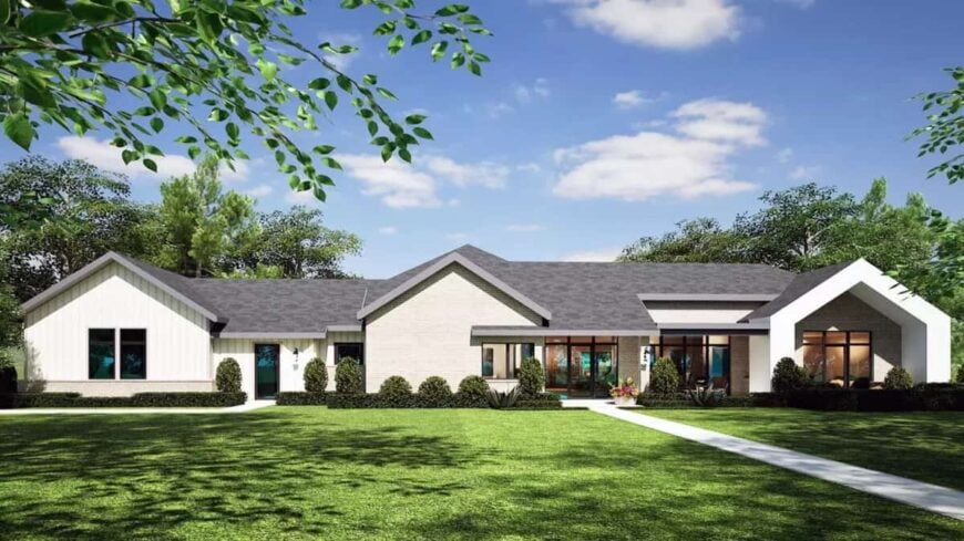 Contemporary Single-Story 4-Bedroom Ranch for a Wide Lot with Open ...