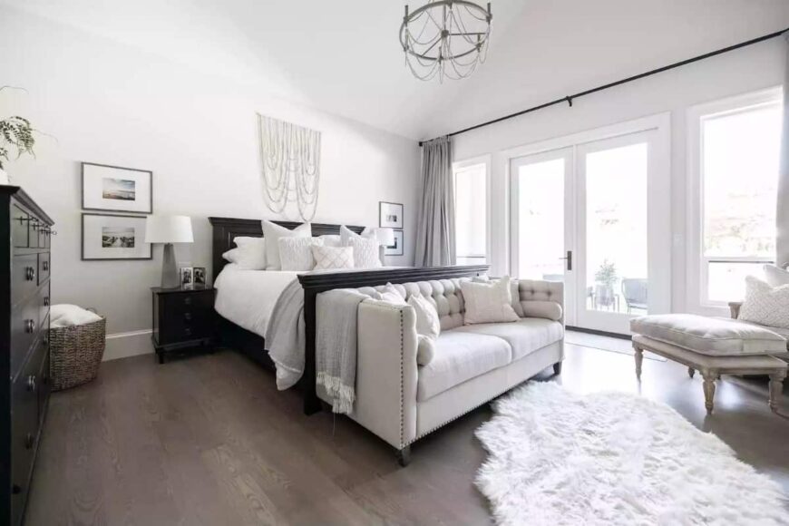 Summerland 6-Bedroom Two-Story European Home with Balcony and Multiple ...