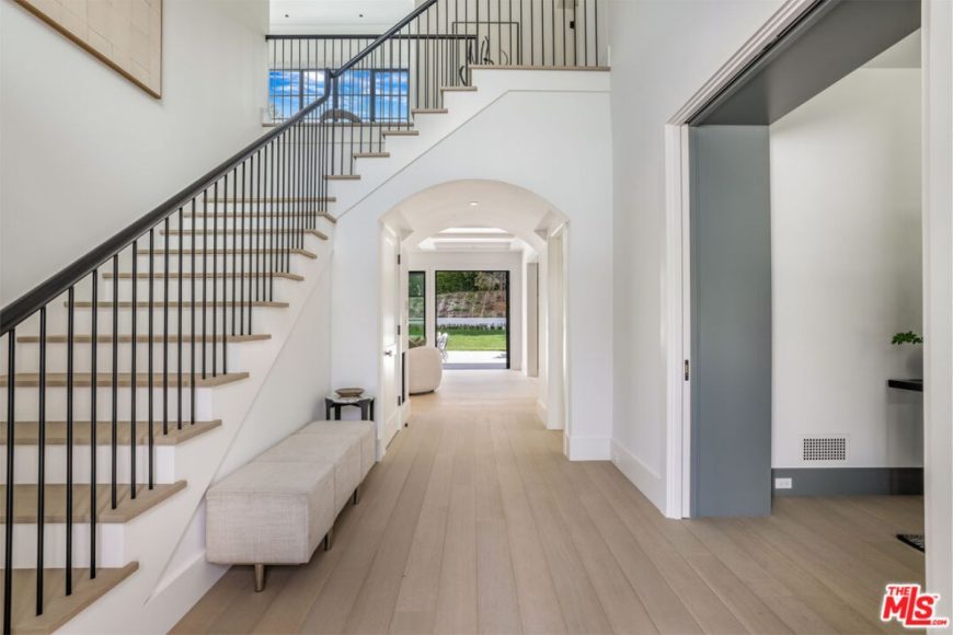 5,638 Sq. Ft. Property in Los Angeles, CA ($11,750,000) – Home Stratosphere