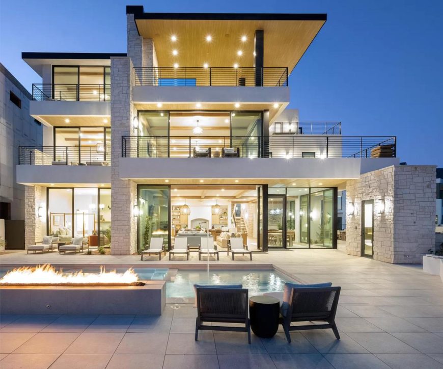 What is a Mansion? How Much Square Footage to be a Mansion?