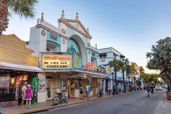 The 25 Most Walkable Towns in America Perfect For Retirees and Anyone ...