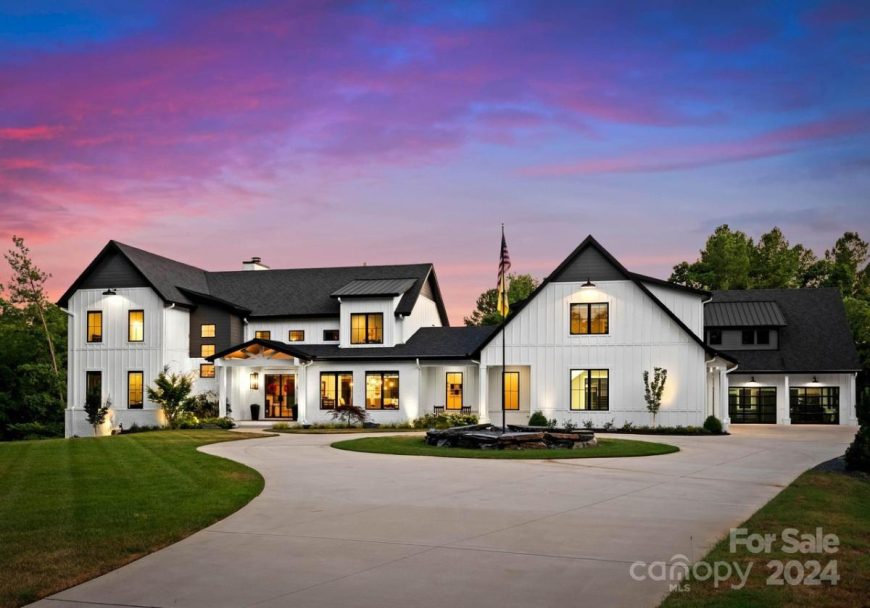 What is a Mansion? How Much Square Footage to be a Mansion?
