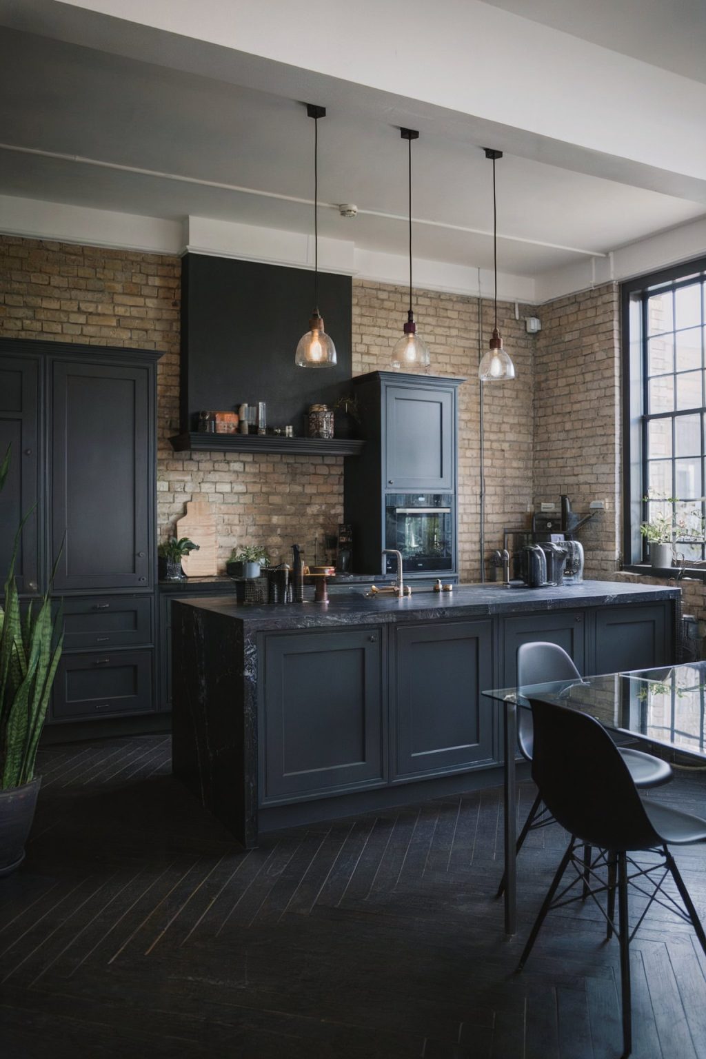 22 Moody Kitchen Ideas for a Sophisticated and Cozy Space – Home ...