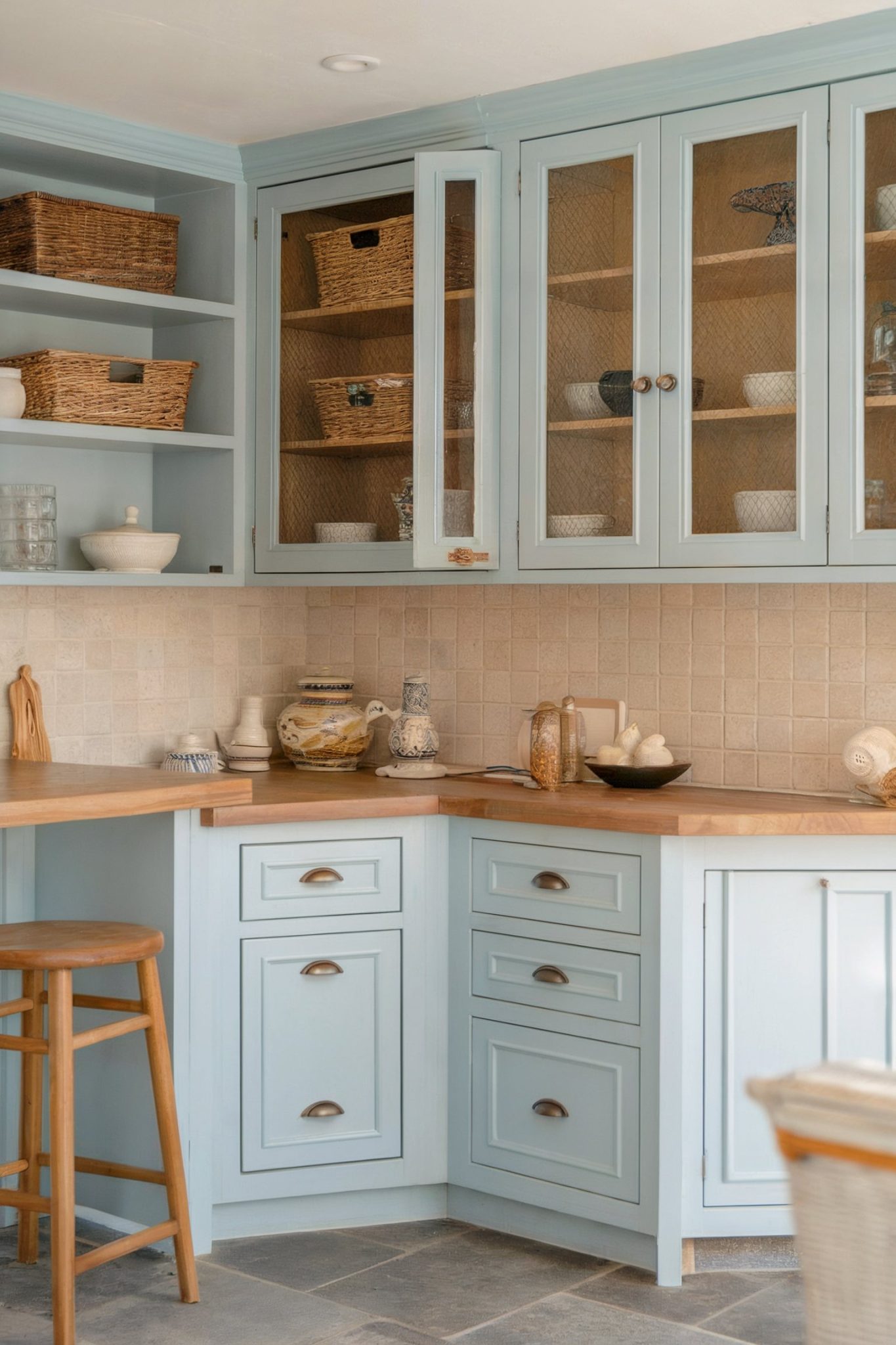 Do Kitchens Look Good with a Casual Coastal Vibe? Really? You Be the ...