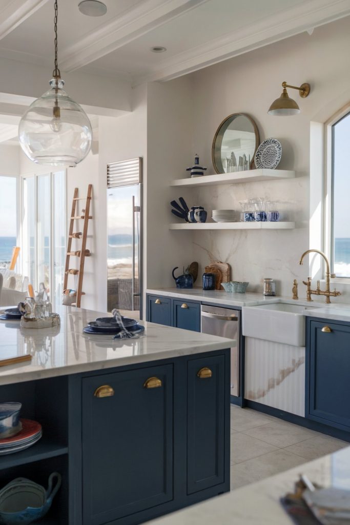 Do Kitchens Look Good with a Casual Coastal Vibe? Really? You Be the ...