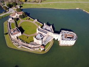 15 of the Most Impressive British Castles Protected by a Moat – Home ...
