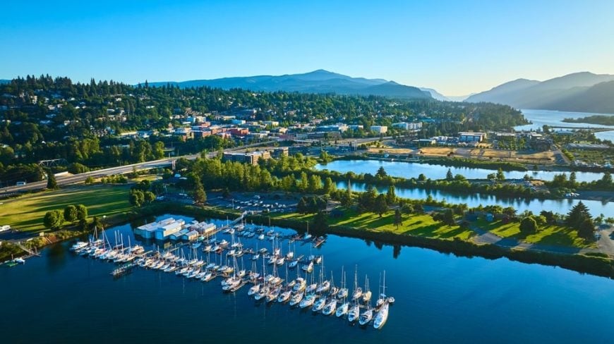 15 of the Most Scenic River Towns in America to Retire In or Move to if ...