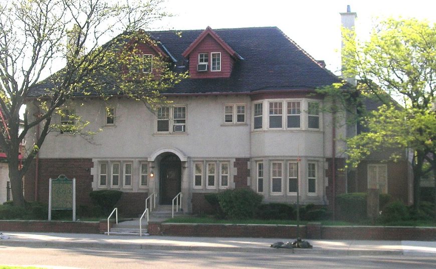 9 of the Grandest Historic Mansions Built by Automobile Barons in and ...