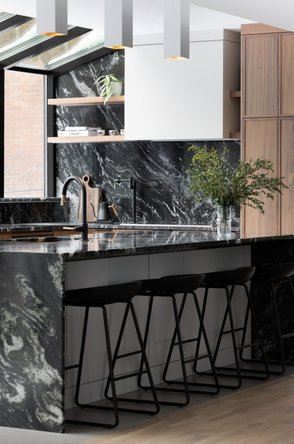 Côte-Sainte-Catherine House by Le Borgne Rizk Architecture – Home ...