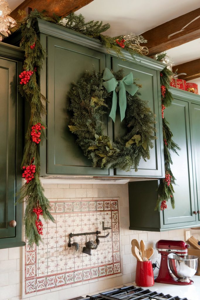 Give Your Kitchen Cabinets a Holiday Makeover with These 14 Creative ...
