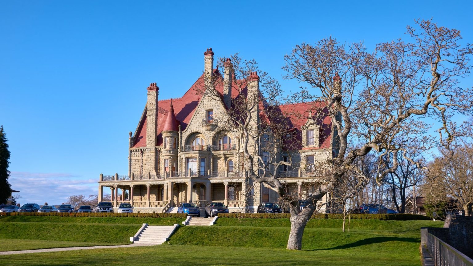 15 Epic Historic Mansions in New York State Built By Some of the ...