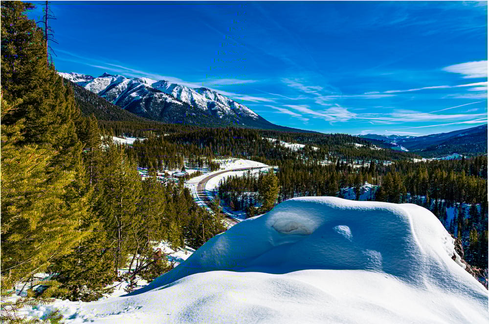 25 Outstanding Small Towns for Snow Lovers (USA)