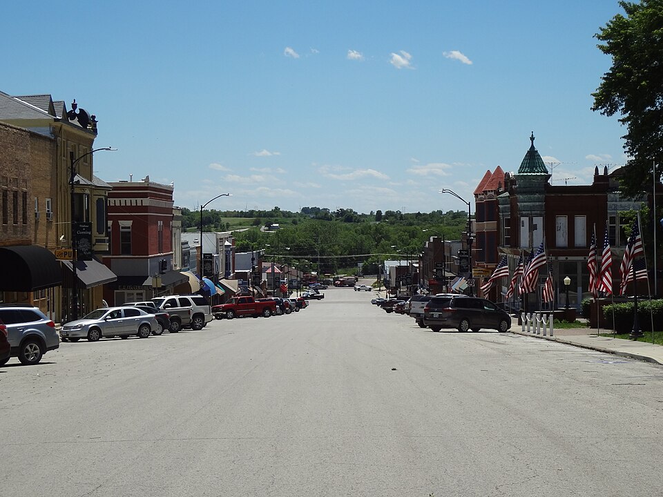 16 of the Most Charming Quilting Towns in Iowa’s Rolling Hills – Home ...