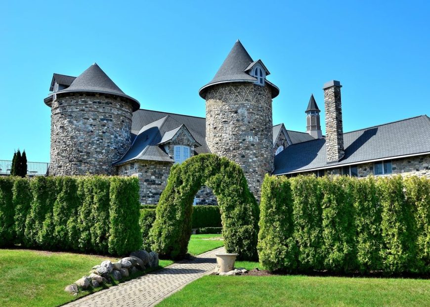 15 Historic Mansions in Michigan Built by Some of the Richest Families ...
