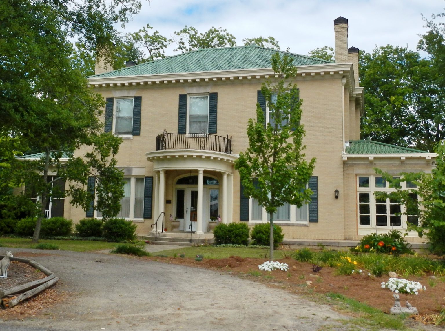 17 Fascinating Peach Towns in Georgia that are Ripe for Adventure ...