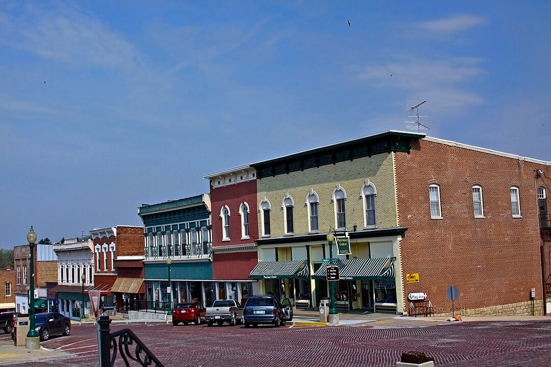 20 of the Best Small Towns in the Midwest USA Serving Up Spectacular ...